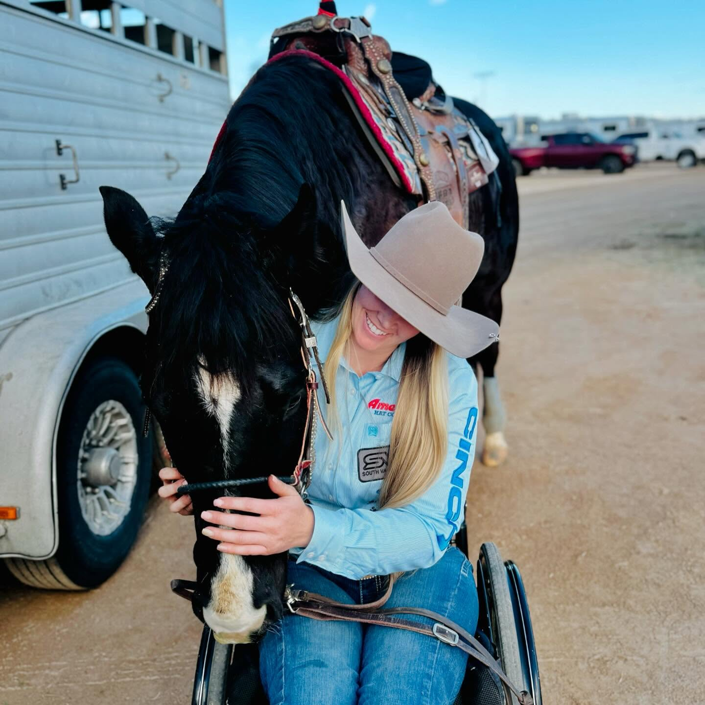 From Tragedy to Triumph: Amberley Snyder’s Unstoppable Rodeo Journey ...